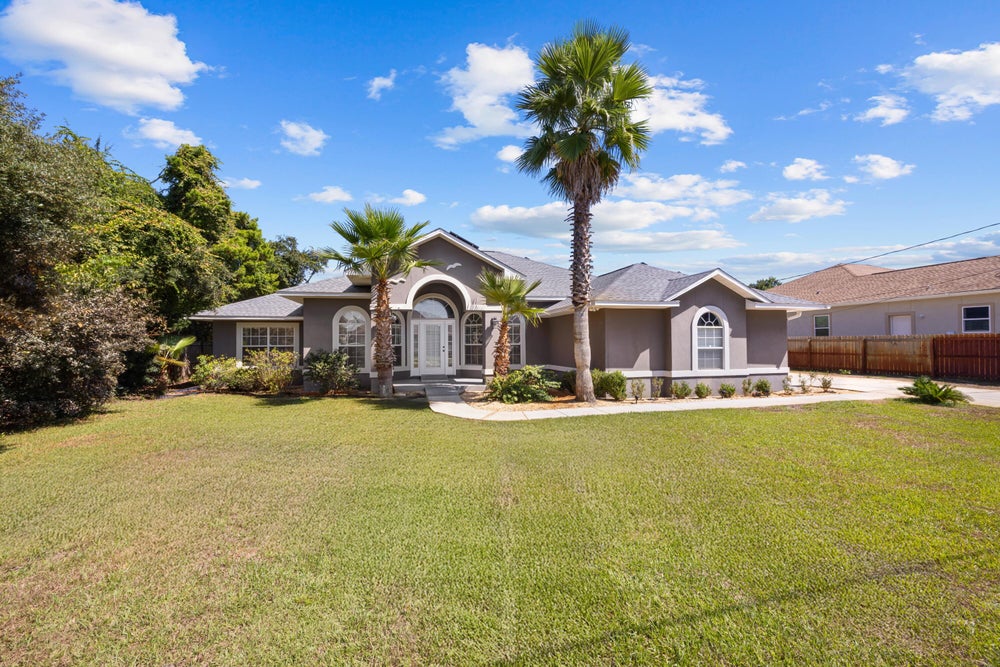 1853 Navarre Sound Circle, Navarre, FL 32566 - MLS# 987707 - Coldwell ...