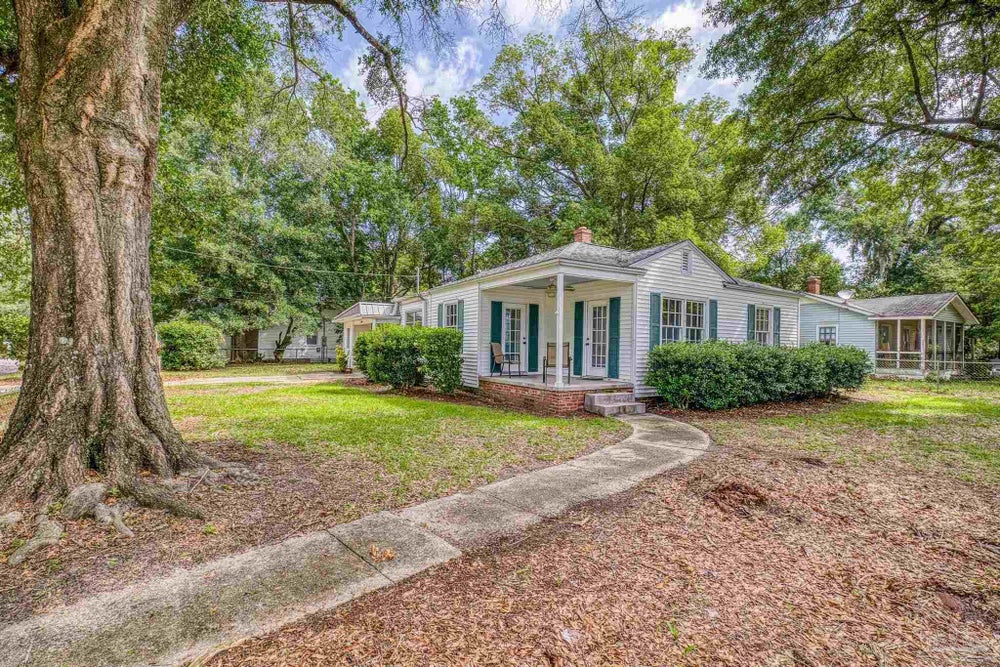 7074 Milton Ct, Milton, FL 32583 - MLS# 665193 - Coldwell Banker