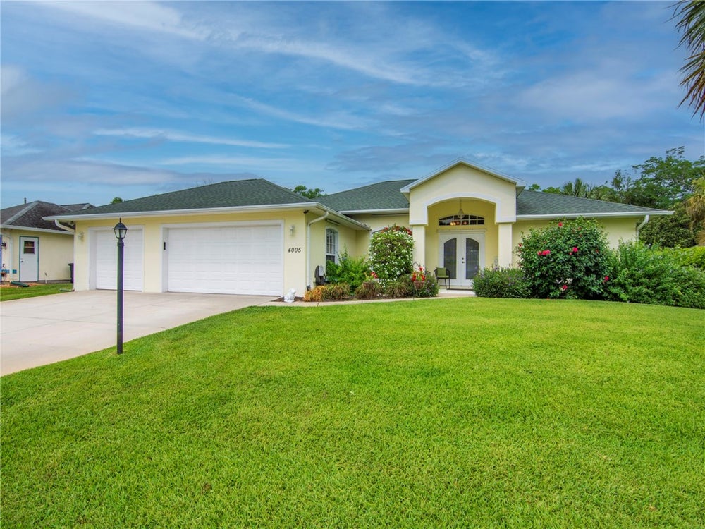 4005 57th Terrace, Vero Beach, FL 32966 - MLS# 278218 - Coldwell Banker