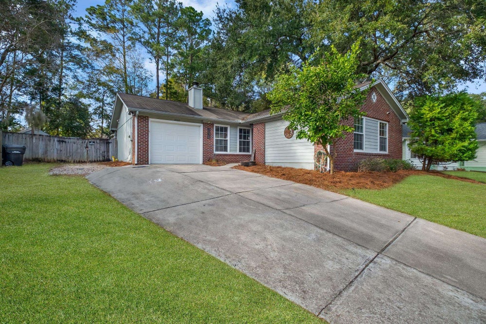 2026 Rob Way, Tallahassee, FL 32303 - MLS# 380736 - Coldwell Banker