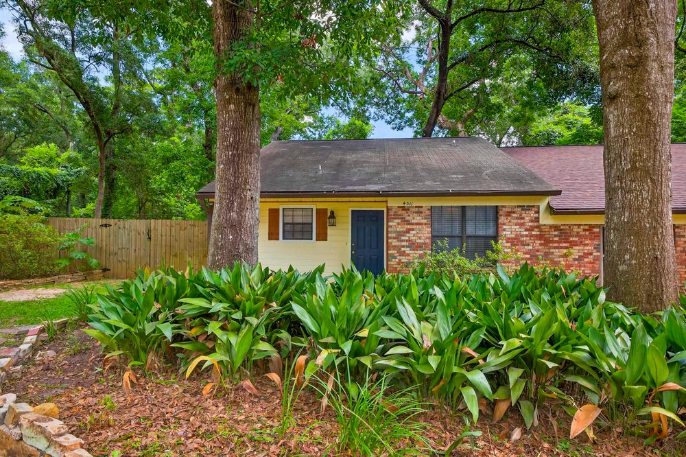 4311 Brewster Road, Tallahassee, FL 32308 - MLS# 389253 - Coldwell Banker