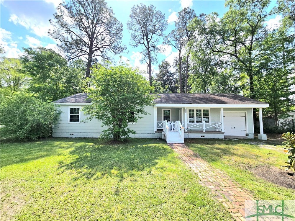 500 Camellia Drive, Pembroke, GA 31321 - MLS# 324915 - Coldwell Banker