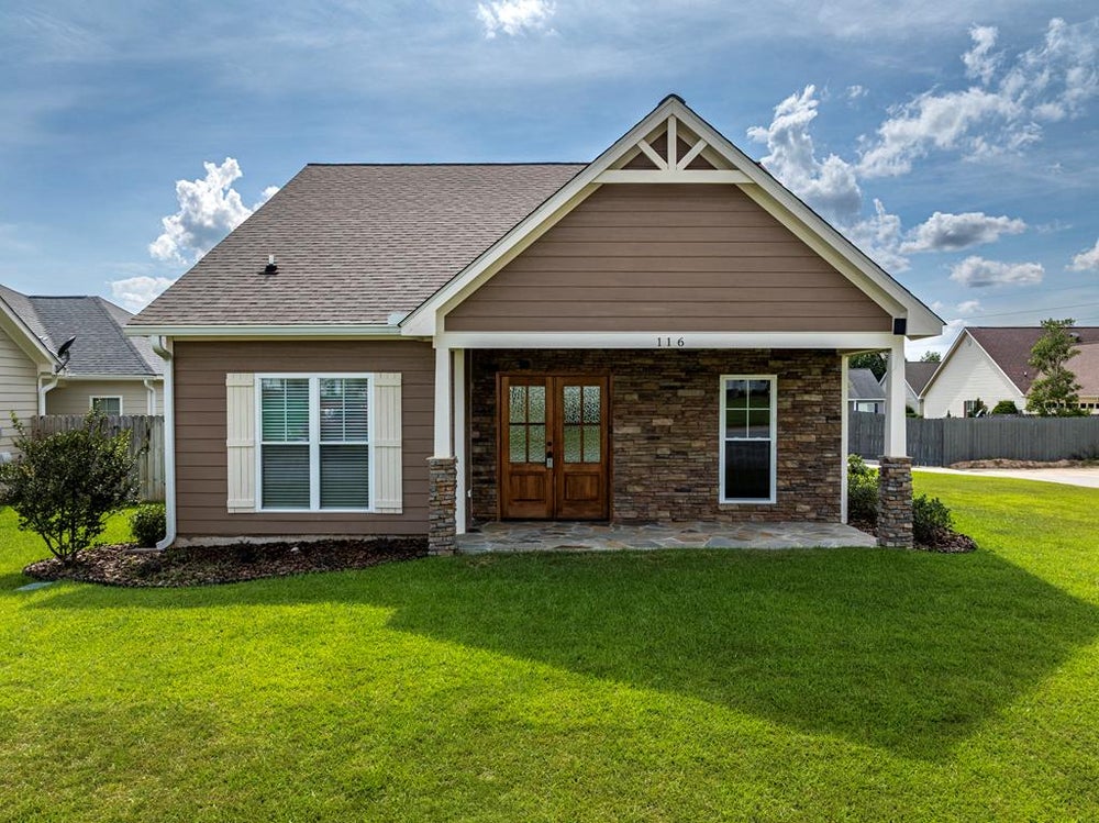 116 Turtle Cove, Tifton, GA 31794 - MLS# 138423 - Coldwell Banker