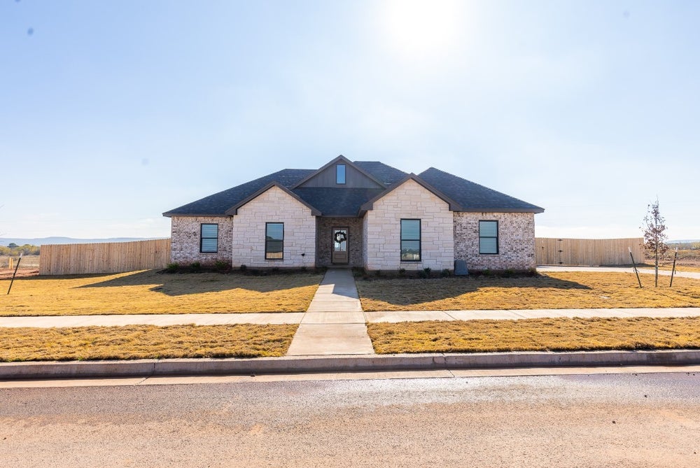 127 Long Ranger Road, Abilene, TX 79602 - MLS# 20499796 - Coldwell Banker