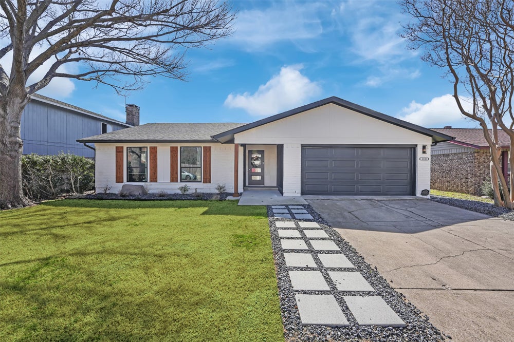 1130 Via Del Rey, Mesquite, TX 75150 - MLS# 20852893 - Coldwell Banker