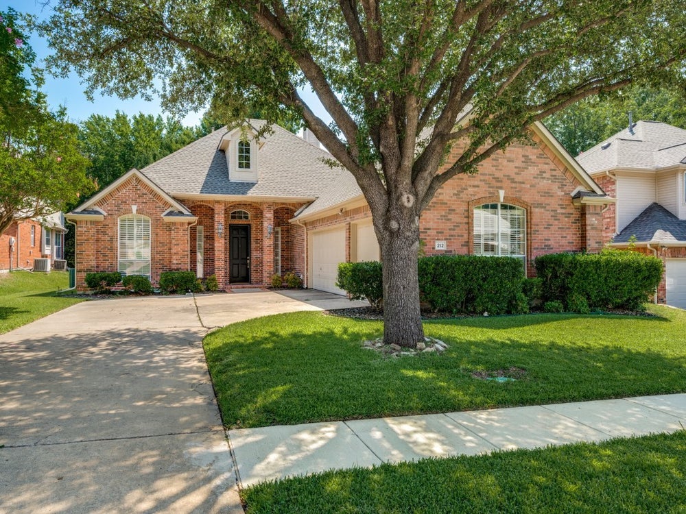 212 Appalachian Way, Mckinney, TX 75071 - MLS# 20987463 - Coldwell Banker