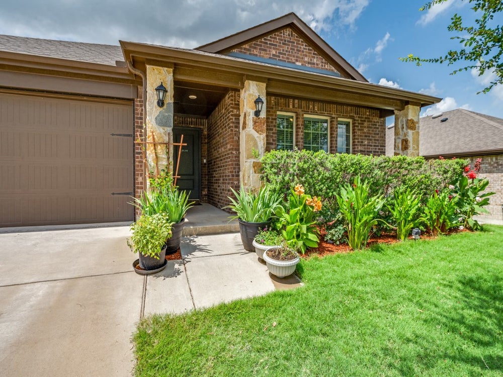 1008 Bois D Arc Lane, Anna, TX 75409 - MLS# 21008674 - Coldwell Banker