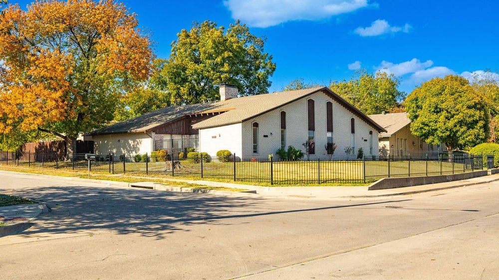 13351 Kit Lane, Dallas, TX 75240 - MLS# 21119002 - Coldwell Banker