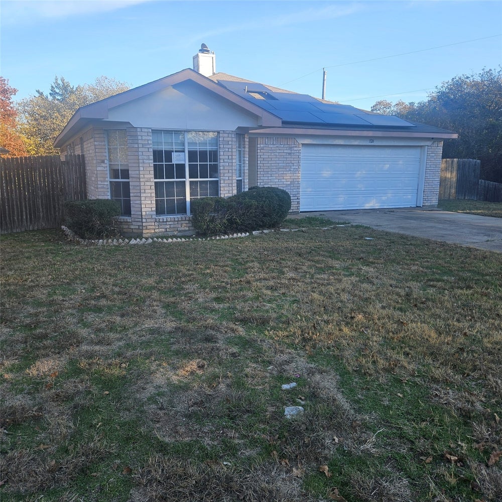 326 King Arthur Drive, Weatherford, TX 76086 - MLS# 21128716 - Coldwell ...