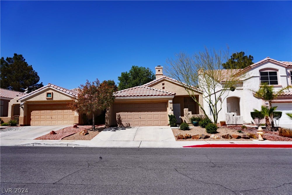 2229 White Mist Drive, Las Vegas, NV 89134 - MLS# 2574212 - Coldwell Banker