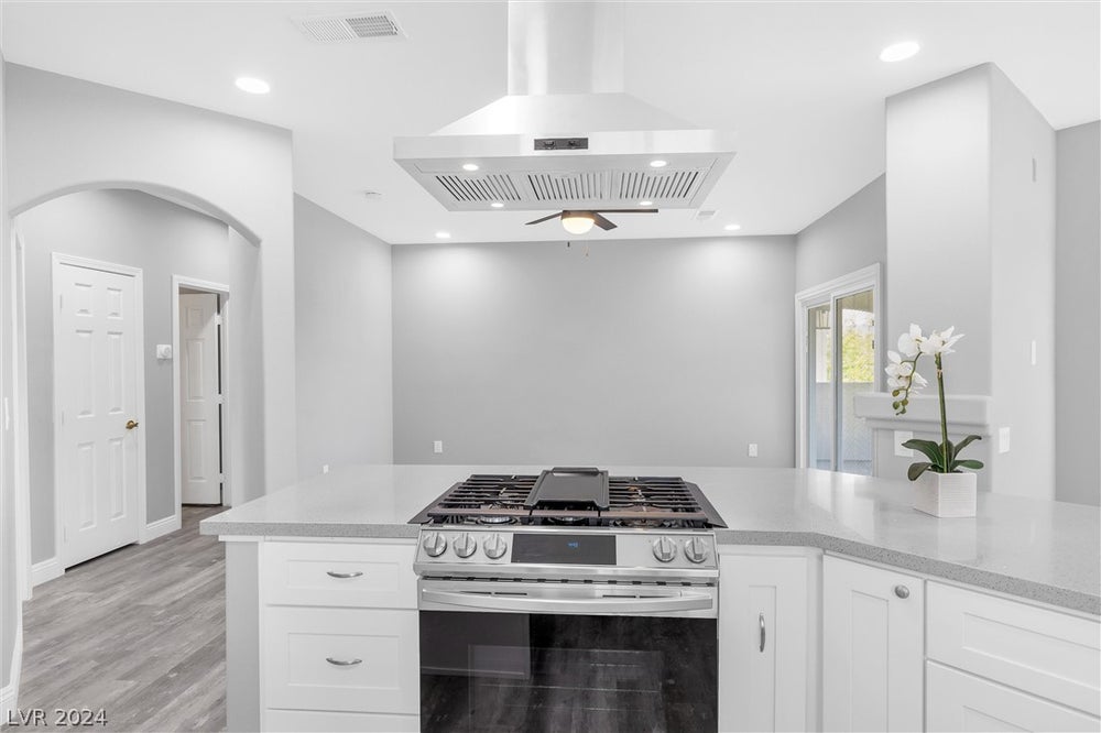 10124 Jacob Place #203, Las Vegas, NV 89144 - MLS# 2590162 - Coldwell ...