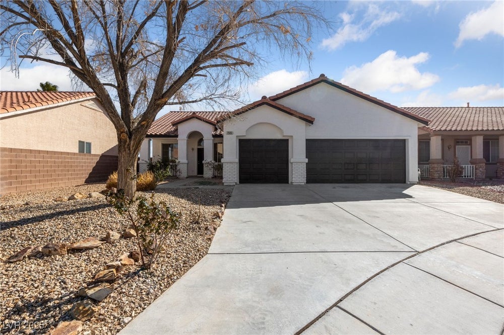 7505 Crystal Clear Avenue, Las Vegas, NV 89113 - MLS# 2659425 ...