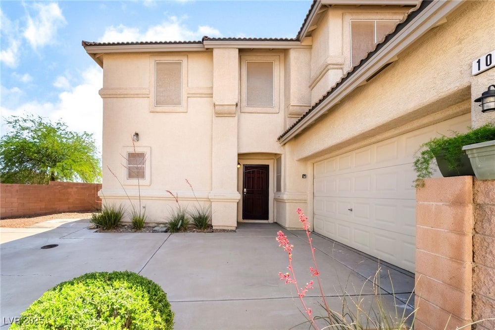 100 Samantha Rose Street, Henderson, NV 89012 - MLS# 2679180 - Coldwell ...