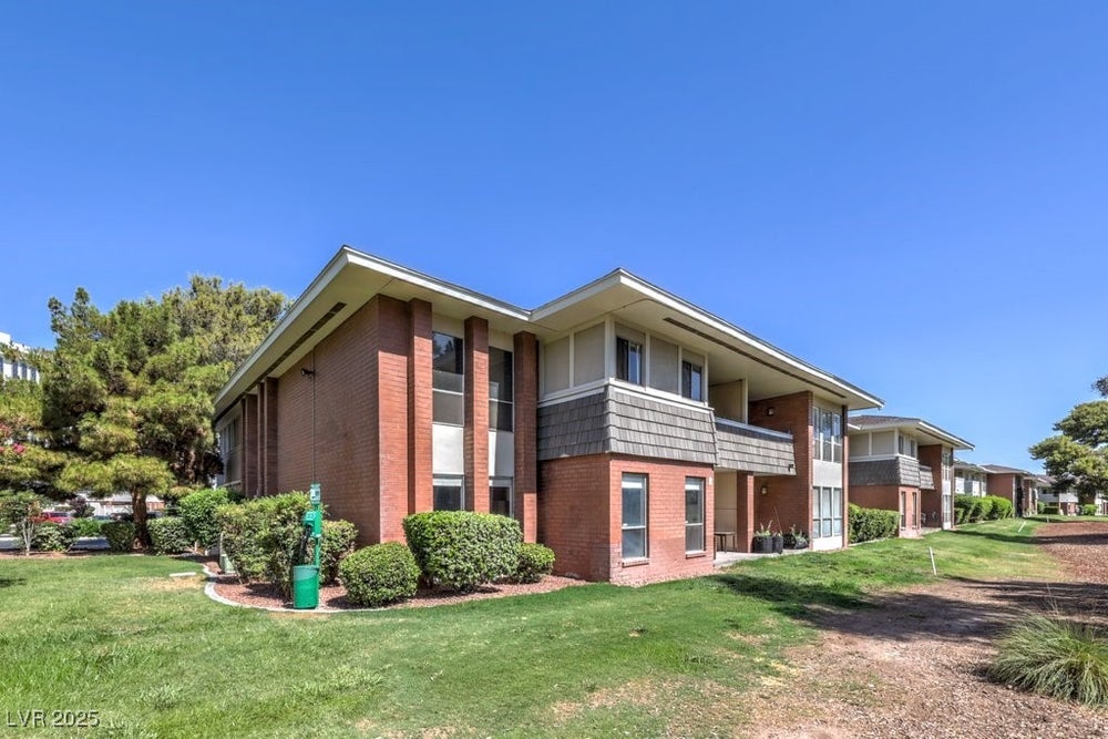 2866 Loveland Drive #2039, Las Vegas, NV 89109 - MLS# 2735074 ...