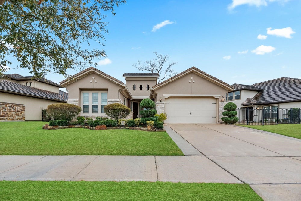 4706 Bellwood Springs Lane, Sugar Land, TX 77479 - MLS# 83043751 ...