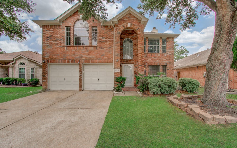15210 Kingsbridge Way, Houston, TX 77083 - MLS# 84302621 - Coldwell Banker