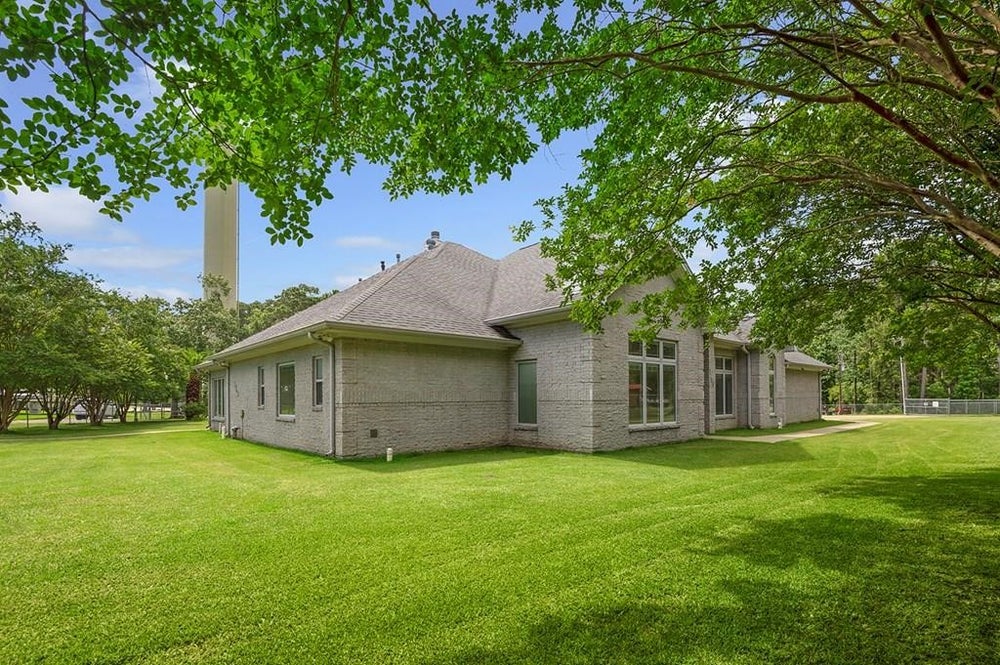 160 Black Forest Drive, Zavalla, TX 75980 - MLS# 88811509 - Coldwell Banker