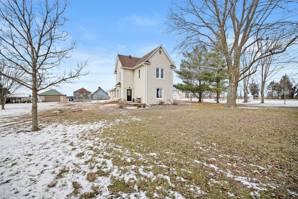 18511 B Avenue, Yale, IA 50277 - MLS# 709911 - Coldwell Banker