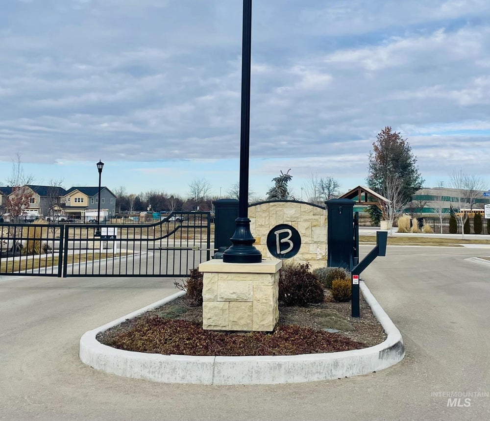 3956 W Stone House Ln., Eagle, ID 83616 - MLS# 98939939 - Coldwell Banker