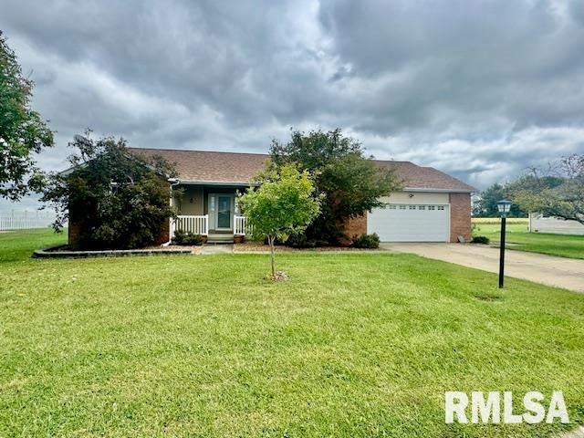 736 Fulton Drive, Centralia, IL 62801 - MLS# EB455267 - Coldwell Banker