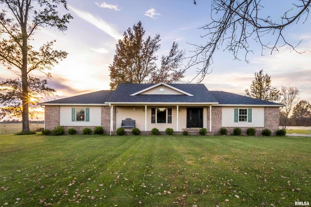 13963 Pittsburg Road, Marion, IL 62959 - MLS# EB455909 - Coldwell Banker