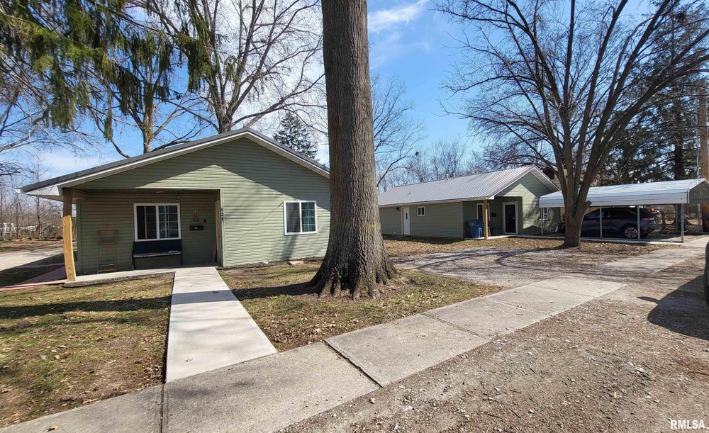 117 N Morrison Street, Centralia, IL 62801 - MLS# EB456417 - Coldwell ...