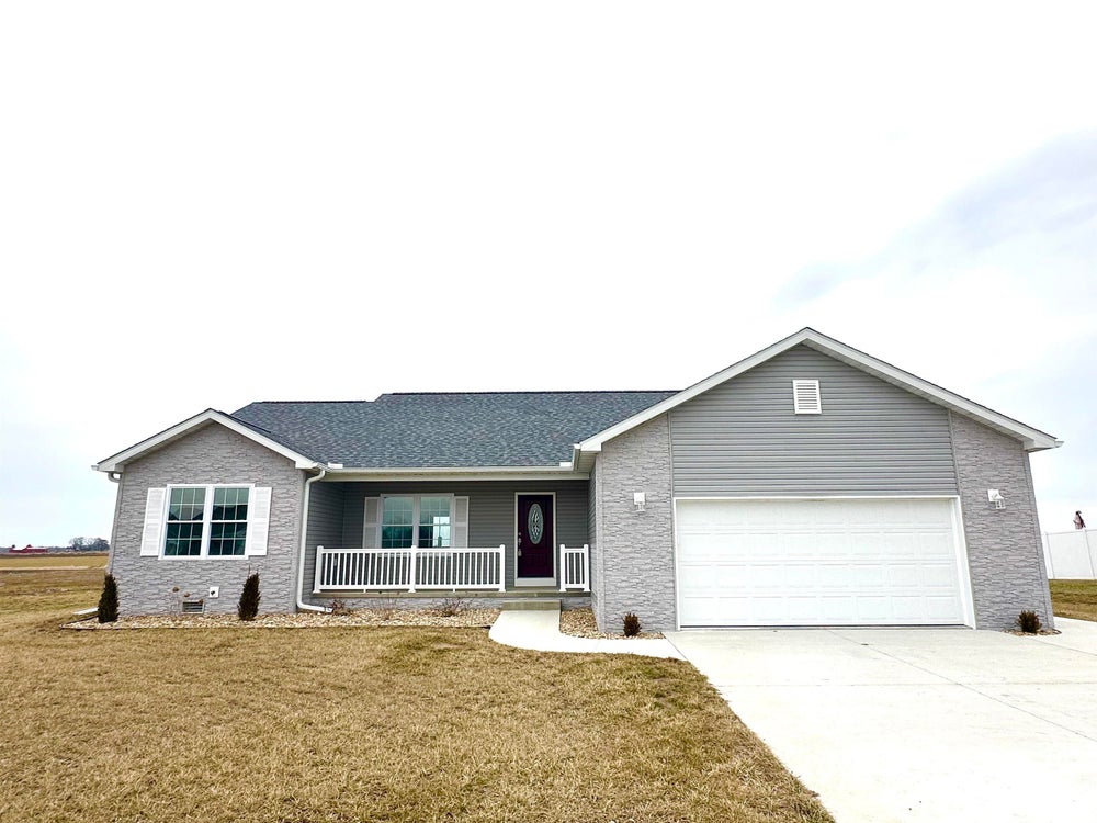 760 Fulton Drive, Centralia, IL 62801 - MLS# EB456877 - Coldwell Banker