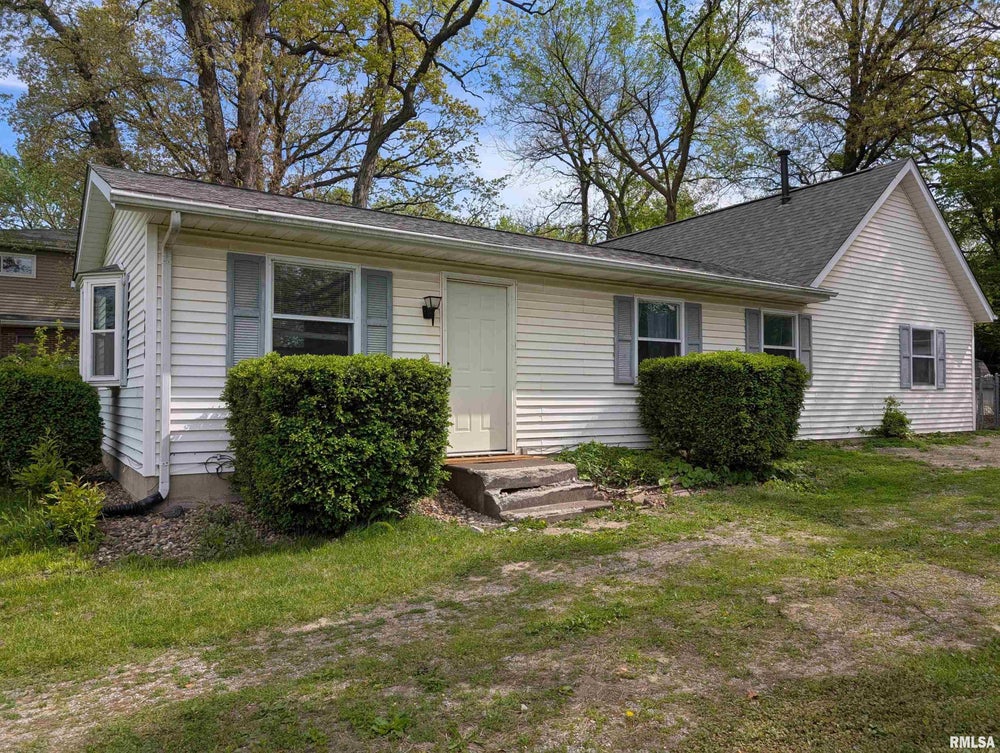 2060 N Morton Avenue, Morton, IL 61550 - MLS# PA1257782 - Coldwell Banker