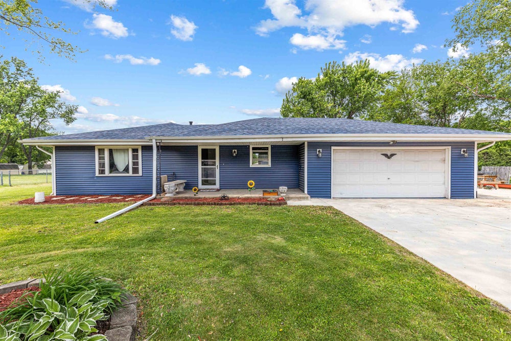 6249 Wynbrook Drive, Rockford, IL 61109 - MLS# 202502964 - Coldwell Banker