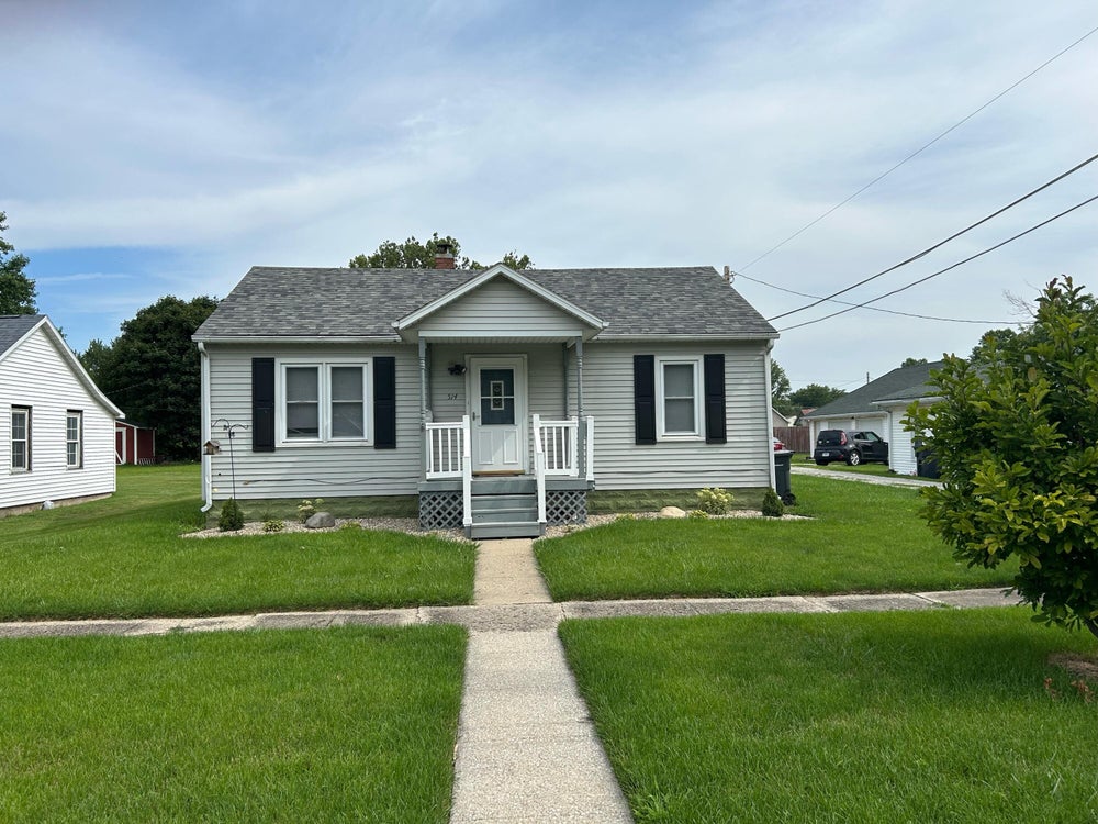 514 E Harrison Street, Rensselaer, IN 47978 - MLS# 807231 - Coldwell Banker