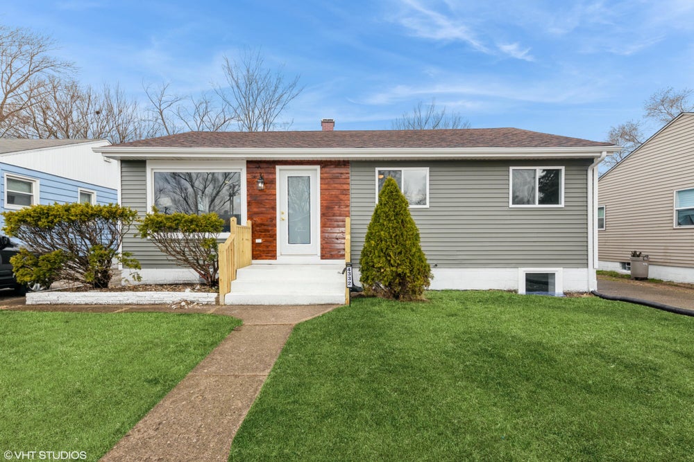 4332 E 11th Place, Gary, IN 46403 - MLS# 818216 - Coldwell Banker