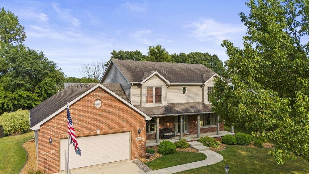 2557 Howard Castle Drive, Dyer, IN 46311 - MLS# 824036 - Coldwell Banker