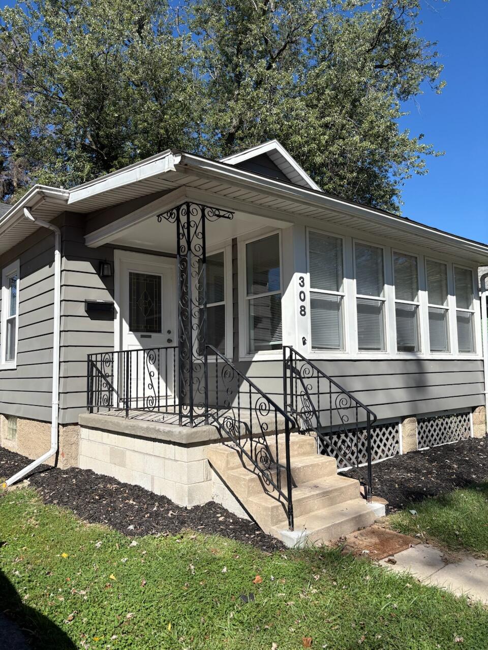 308 Rankin Street, Chesterton, IN 46304 - MLS# 830286 - Coldwell Banker