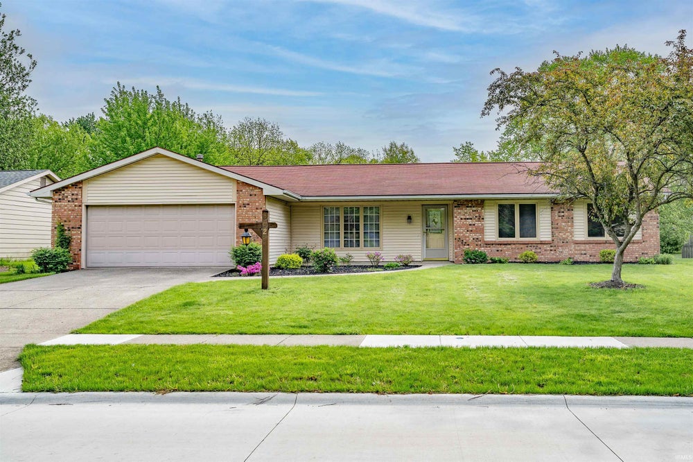 3627 Winterfield Run, Fort Wayne, IN 46804 - MLS# 202416336 - Coldwell ...