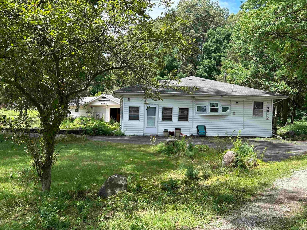 9940 E 500 N Road, Grovertown, IN 46531 - MLS# 202426173 - Coldwell Banker