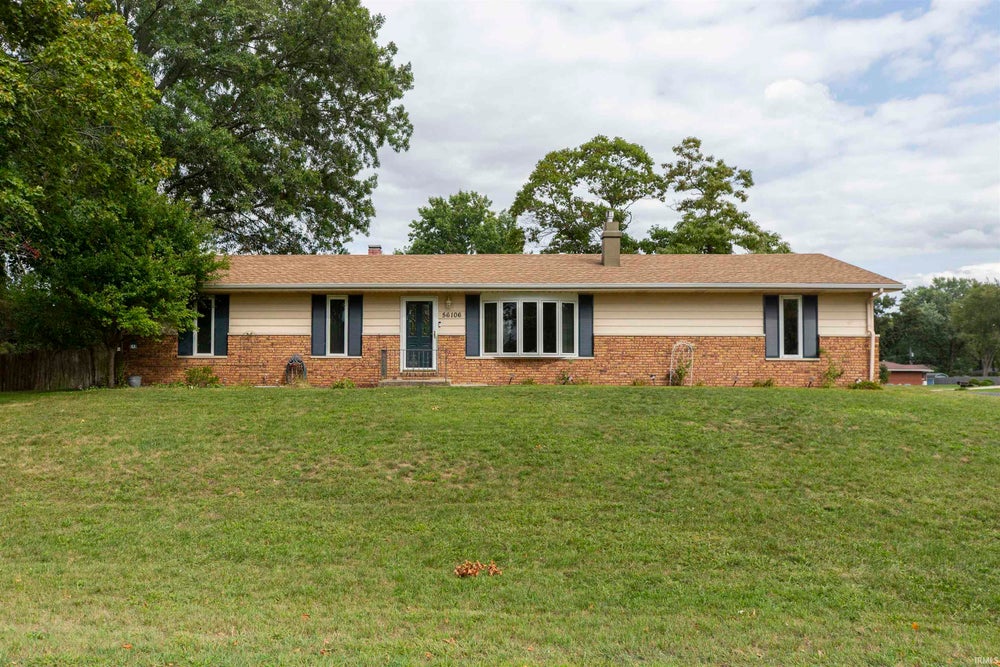 56106 Wynnewood Drive, Osceola, IN 46561 - MLS# 202537150 - Coldwell Banker