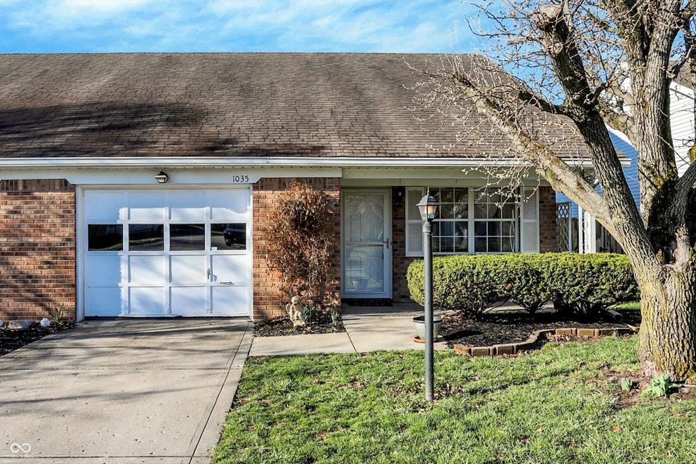 1035 Ina Circle, Franklin, IN 46131 - MLS# 22026109 - Coldwell Banker