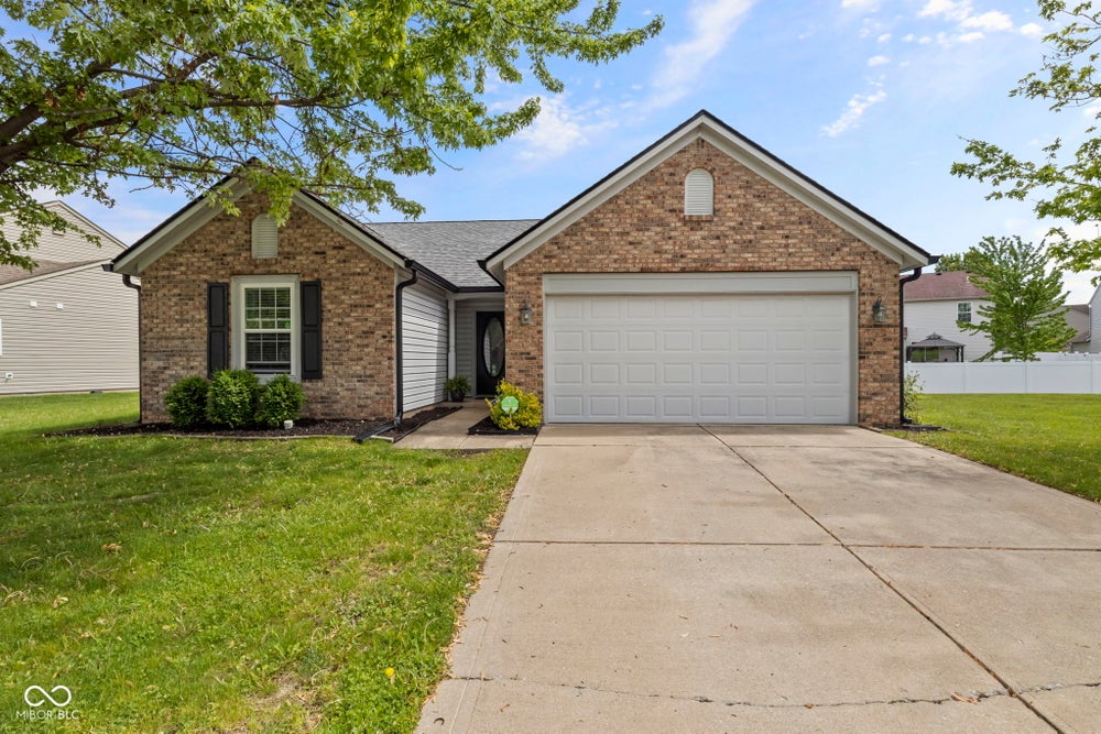 4615 Copper Grove Drive, Indianapolis, IN 46237 - MLS# 22036961 ...