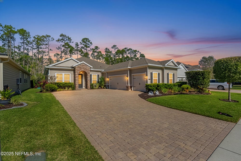 635 Aspen Leaf Drive, Jacksonville, FL 32081 - MLS# 2114379 - Coldwell ...