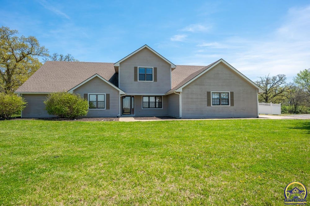 2480 Koa Rd, Grantville, KS 66429 - MLS# 239074 - Coldwell Banker