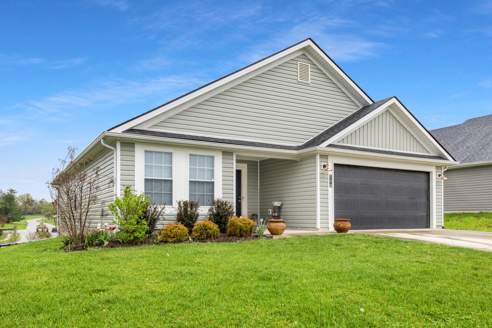 133 White Owl Way, Georgetown, KY 40324 - MLS# 25008490 - Coldwell Banker