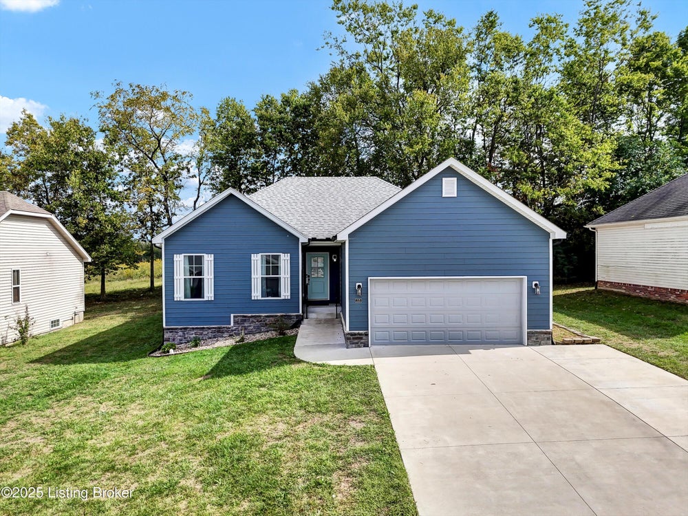 215 Elm Tree Pl, Eminence, KY 40019 - MLS# 1698969 - Coldwell Banker
