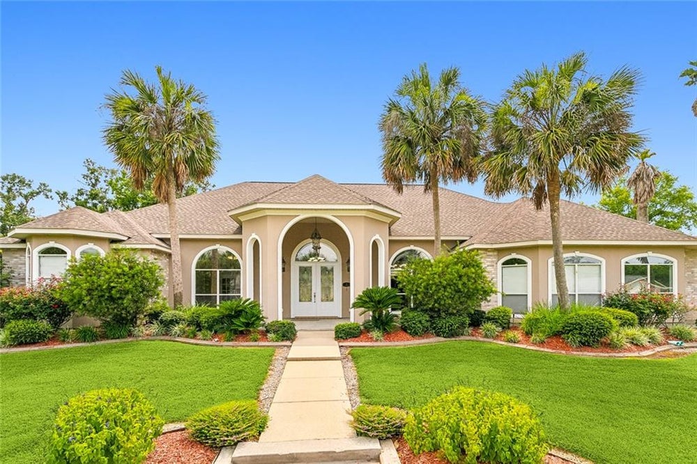 9 Timberlane Drive, Hammond, LA 70403 - MLS# 2453604 - Coldwell Banker