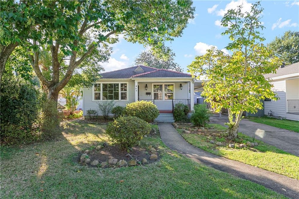 630 Brockenbraugh Court, Metairie, LA 70005 - MLS# 2529048 - Coldwell ...