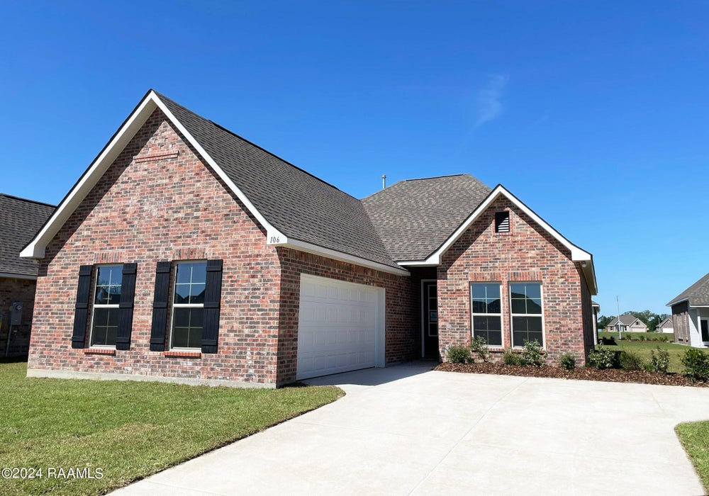 106 Elmwood Meadows Drive, Lafayette, LA 70506 - MLS# 24000775 ...