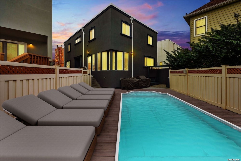 19 New York Avenue, Long Beach, NY 11561 - MLS# 3537126 - Coldwell Banker