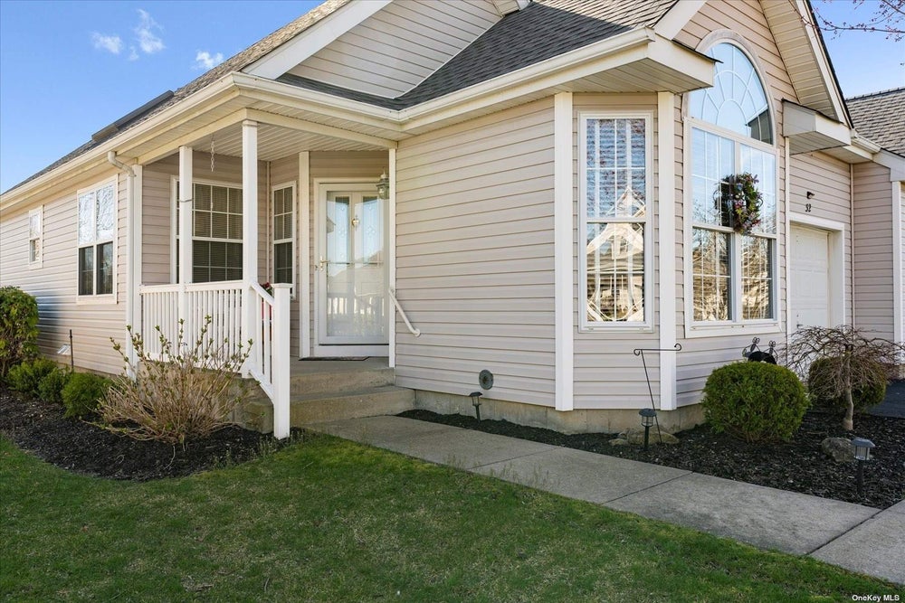 32 Goose Neck Ln. Lane #32, Riverhead, NY 11901 - MLS# 3540521 ...