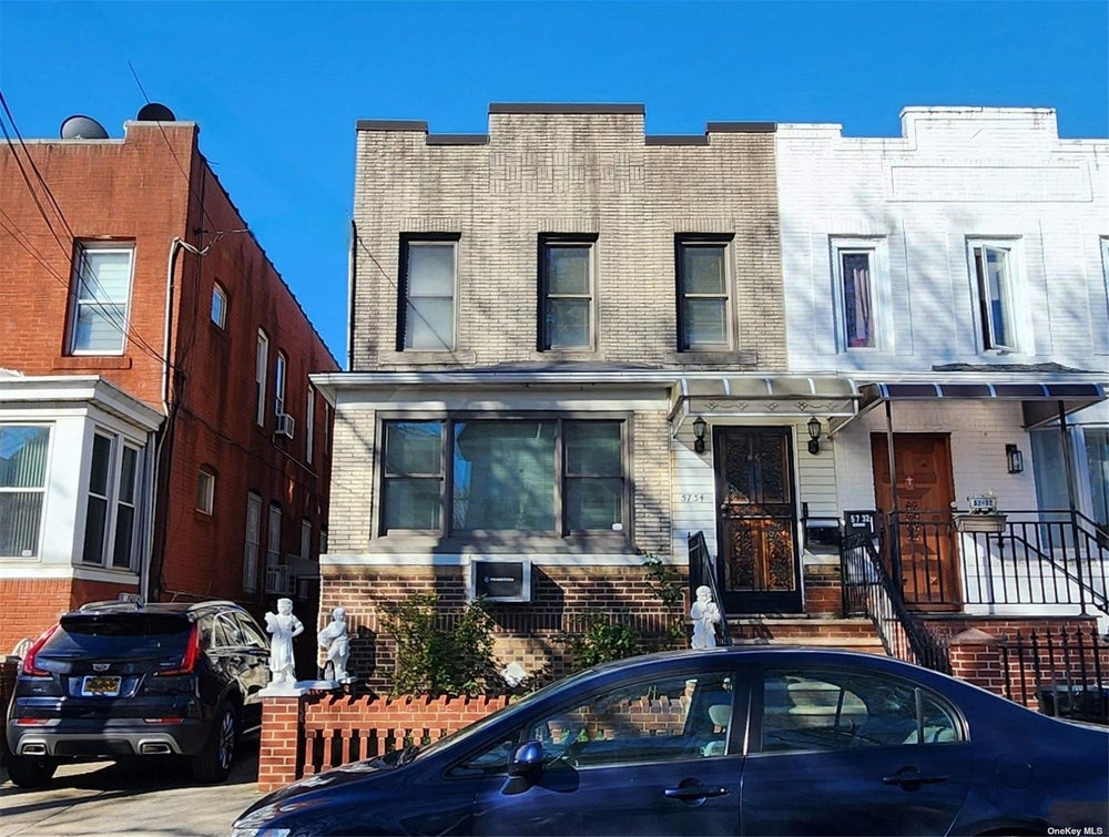 57-34 69th Lane, Maspeth, NY 11378 - MLS# 3545418 - Coldwell Banker