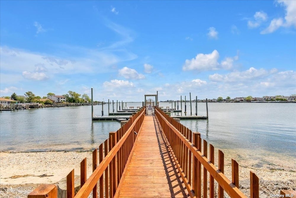 100 Baker Court #94, Island Park, NY 11558 - MLS# 3555534 - Coldwell Banker