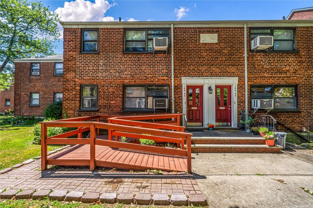 166-52 17th Road #3-127, Whitestone, NY 11357 - MLS# 3563417 - Coldwell ...